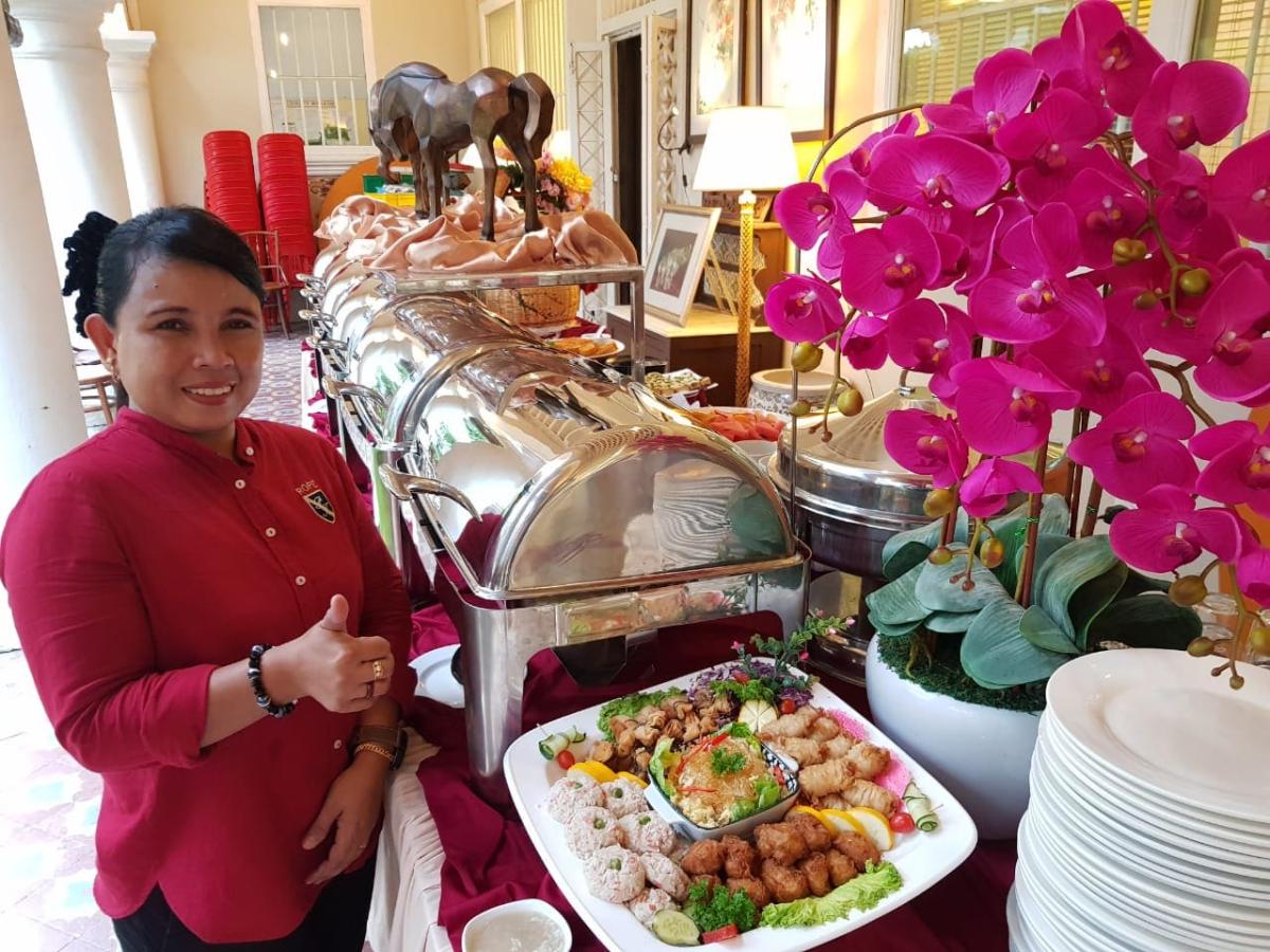 Buffet Menu - Secret Garden